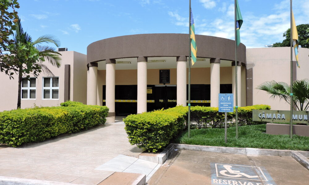 Câmara de Iporá rescinde contrato com assessoria jurídica após ...